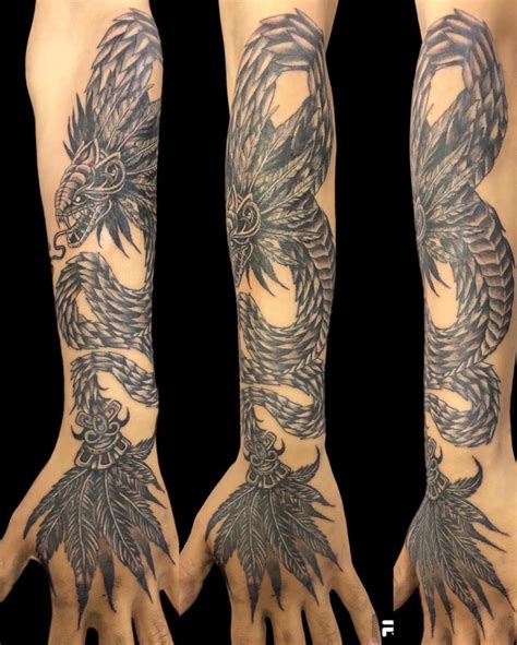 Tatuaje del artista Mexicano Rene pacheco Quetzalcóatl Tatuajes y más