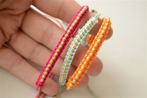 Como hacer una pulsera fácil de macramé