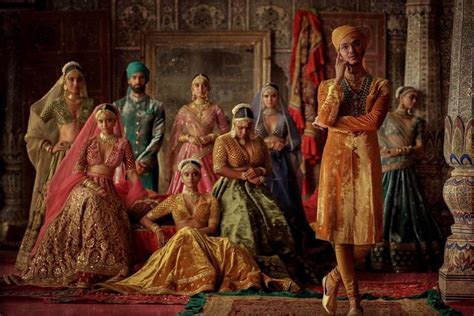 5 Latest Sabyasachi Collection Trends Which You Need To Pick