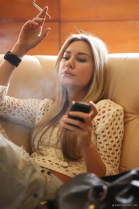 Pin By Guyver One On Smoking Ladies A Smoking Ladies Mirror Selfie Lady