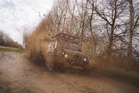 Land Rover Defender Gespot Op Autoblog Nl