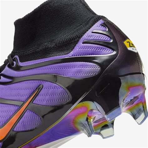 Kylian Mbappé Wears Air Max Plus inspired Nike Mercurial Superfly 9 FG