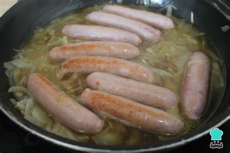 Salchichas al vino blanco Receta FÁCIL