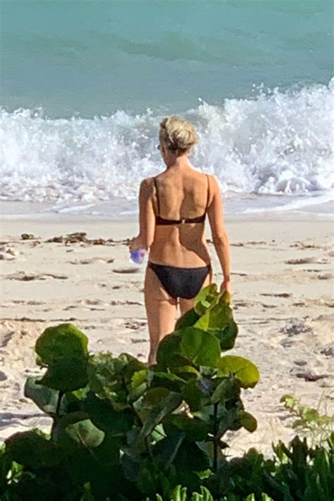 Megyn Kelly Bikini The Fappening 2014 2020 Celebrity Photo Leaks