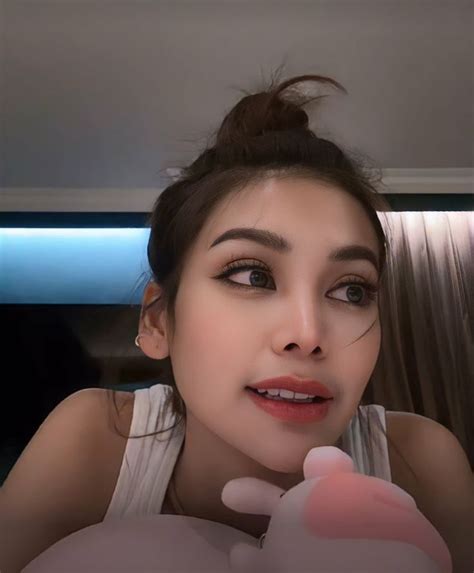 ปักพินในบอร์ด Quick Saves