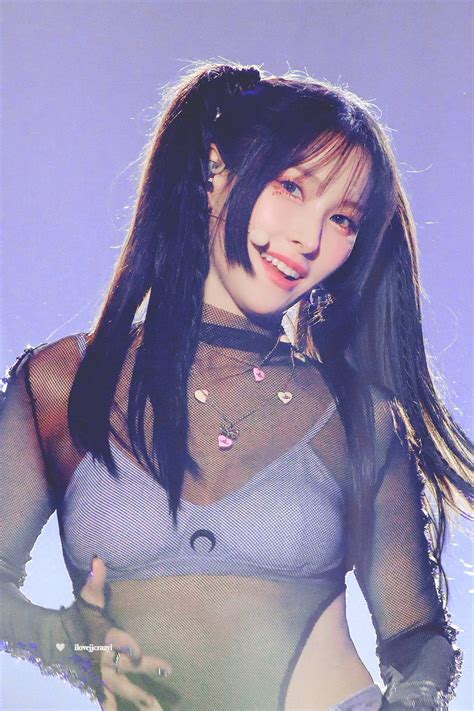Yeh Shuhua on Twitter RT ilovejjcrazyi 만우절 슈화 정해인 박은빈 규리