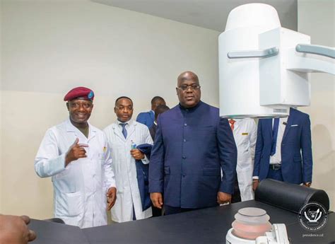 Kinshasa Félix Tshisekedi dote la garde républicaine d un hôpital