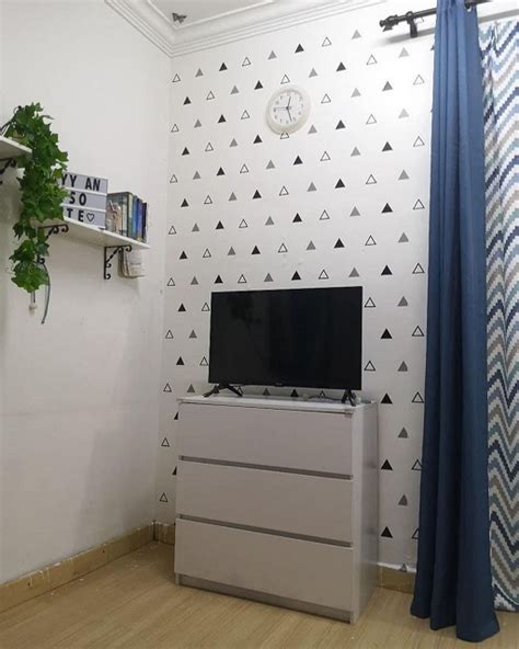 7 Motif Wallpaper Untuk Ruang Tamu Sempit Jadi Terasa Luas