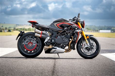 MV Agusta Rush 2020 Hyper Naked Style