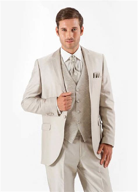 Costume de marié 3 pièces beige soldé Caralys Nice PACA