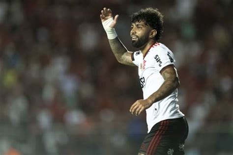 Flamengo avança em negociação por renovação Gabigol até 2028