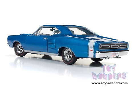 1969 Dodge Coronet R T 50th Anniversary Hard Top AMM1116 1 18 Scale
