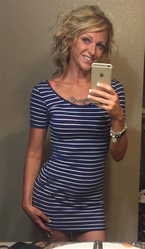 GILF Past Her Prime Scrolller