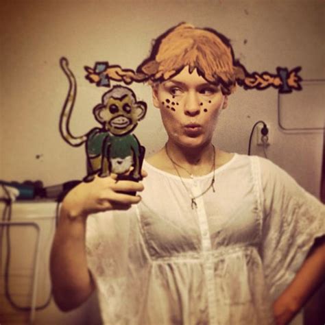 Instagram User Takes Selfies To The Next Level Strange Beaver