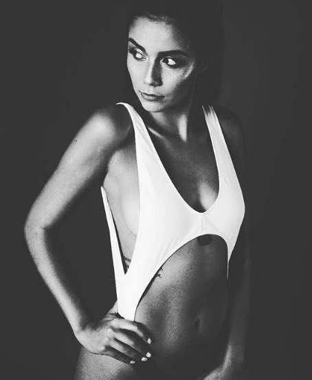 Steffi Méndez cautiva con sensuales fotos en redes sociales Tecache cl