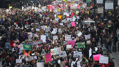 As It Happened Global Anti Trump Protests BBC News