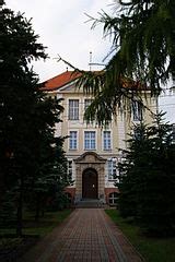 Plik Budynek Liceum Ogólnokształcącego z 1910 r Pleszew ul Poznańska