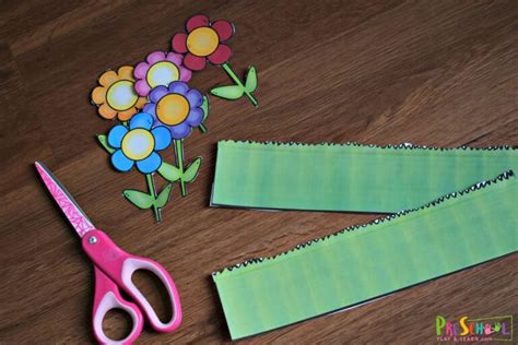 Free Printable Flower Name Craft For Preschoolers This Spring
