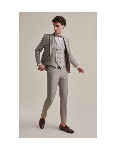Traje De Novio 71 24 690 By Roberto Vicentti Tiendas Sedka Novias