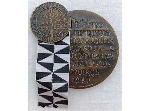 Medalha Comemorativa Da Conquista De Lisboa Aos Mouros 1989 Avenidas