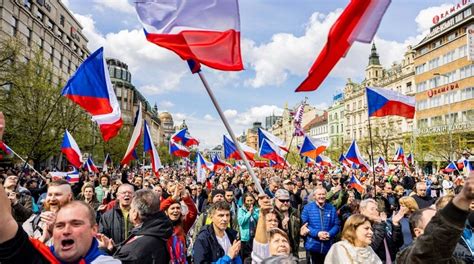 Powstań Prago zrzuć kajdany Czesi przeciwko wojnie Myśl Polska