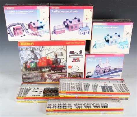 A Collection Of Hornby And Hornby Railways Gauge OO Items Including R