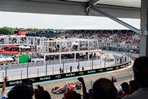 Start Finish Grandstand F Miami Grand Prix