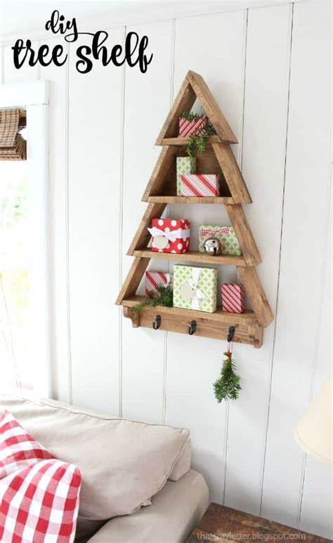 15 DIY Christmas Wood Crafts