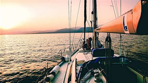 Sonido De Navegar Con Velero En El Mar Youtube