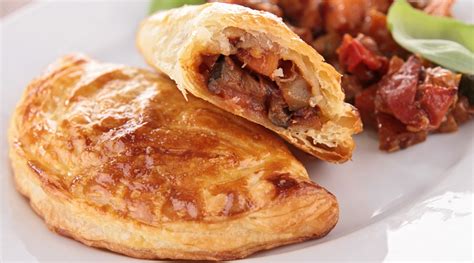 Empanadas De Hojaldre De Jam N Y Queso Receta Para Bares Cashifa Blog