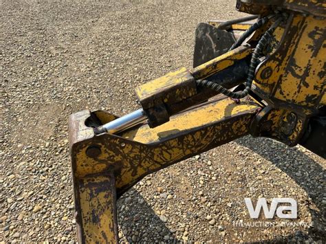 John Deere D Butt N Top Log Loader