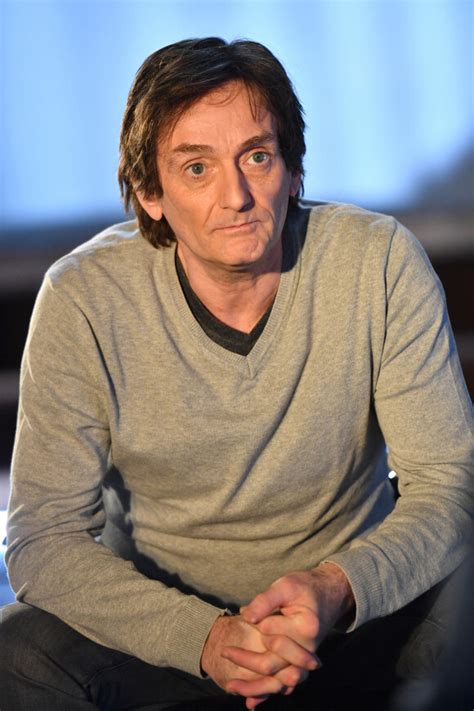 Pierre Palmade victime d un AVC ce que l on sait de son état de santé
