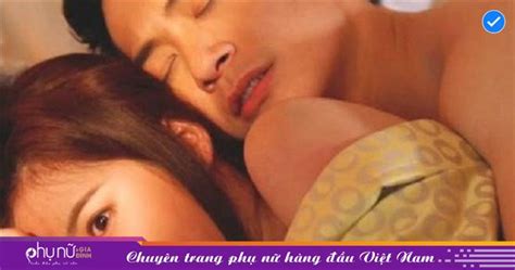 Đang ở nhà nghỉ vui vẻ với bồ nhí thì gọi đến lúc rón rén bước ra nghe
