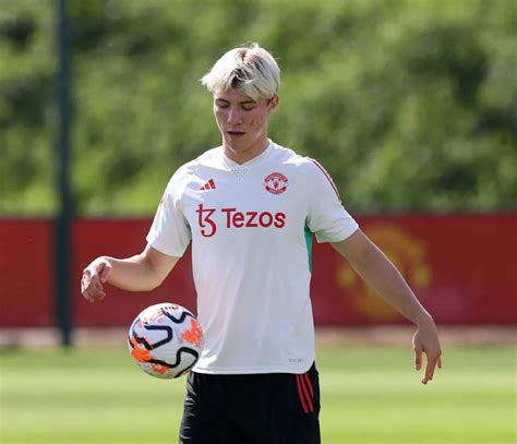 Erik Ten Hag Reveals Why Rasmus Hojlund Was Subbed Off For Man United