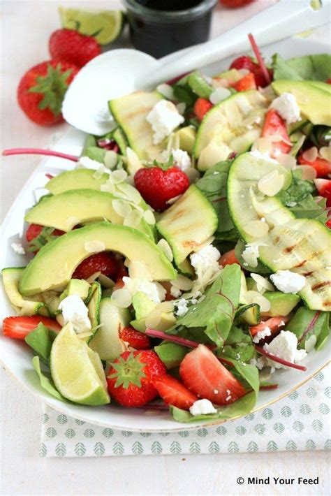 Salade Van Snijbiet Aardbei En Avocado Artofit