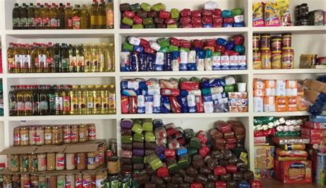 Los Villanovenses Donan Cerca De 12 000 Kilos De Productos De Primera