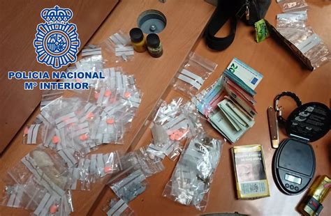 Detenida Una Menor Que Traficaba Con Varios Tipos De Droga En El Parque