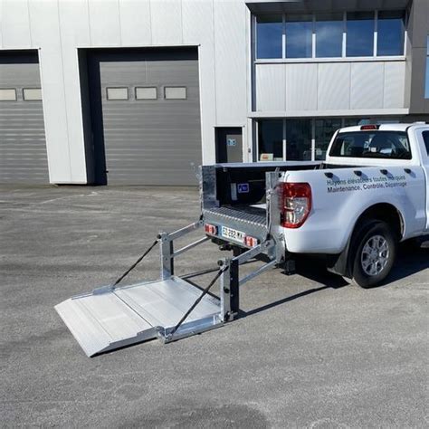Hayon élévateur standard DH P3 series Dhollandia repliable pour