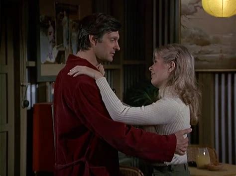 Mash Season 2 Episode 15 Officers Only 22 Dec 1973 Mash 4077 Hot Lips Loretta