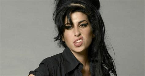 Frases De Amy Winehouse Para Pessoas Que S O Fortes