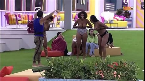 Vídeo Natália BBB fazendo sexo oral Xvideos Porno x Videos de Sexo