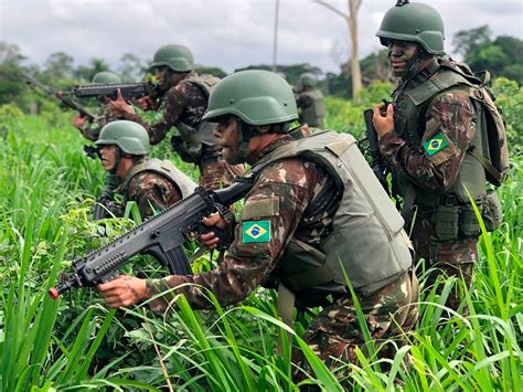DefesaNet TOA Companhia de Fuzileiros de Selva realiza exercício de