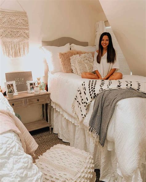 16 Exquisite College Dorm Room Decorating Vrogue ~ Home Decor And Garden Design Ideas