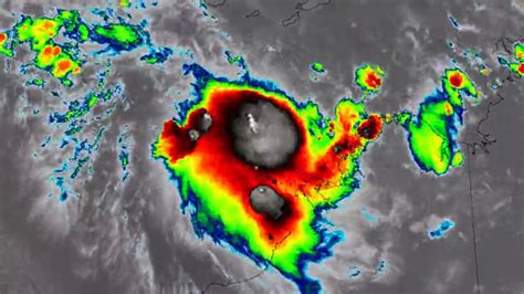 Tropical Cyclone Ilsa Makes Landfall On Western Australia Coast As