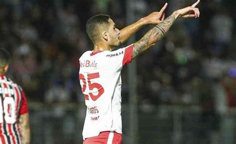 São Paulo sai na frente mas é derrotado pelo Red Bull Bragantino