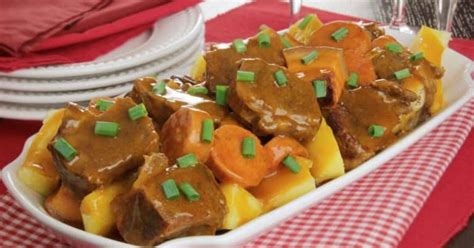 Costela na panela de pressão linguiça calabresa