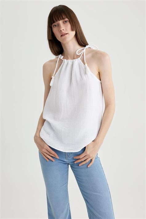 White Women Halter Neck Regular Fit Sleeveless Blouse Defacto