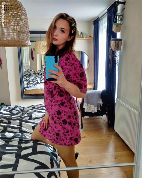 Fern Brady Nude The Fappening Photo 2539484 FappeningBook
