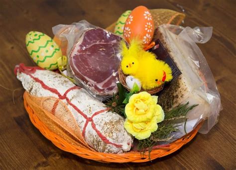 Cesti Pasquali Salumificio Artigianale Gombitelli