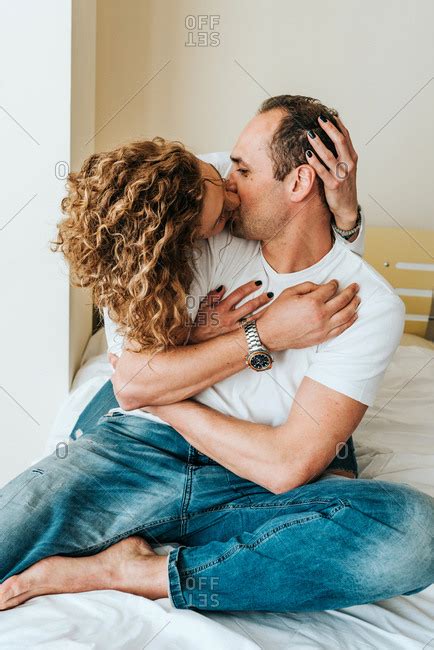 Wife Kisses Telegraph